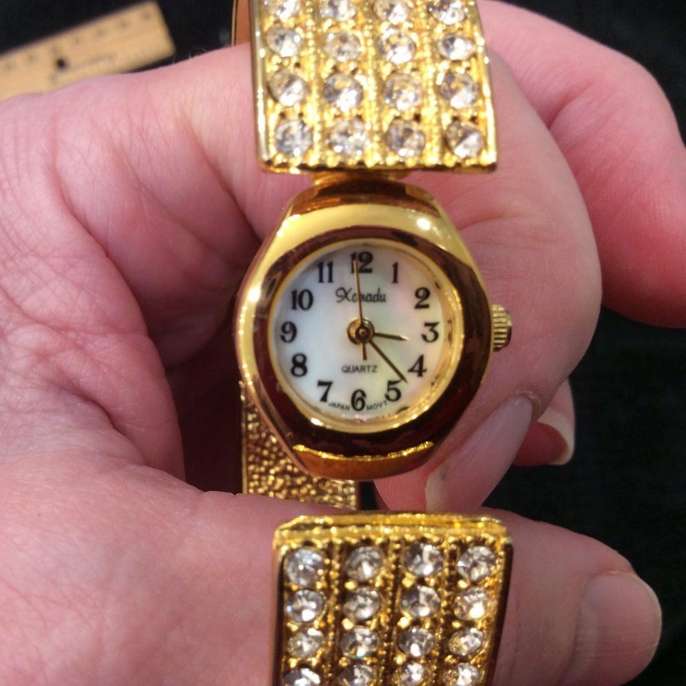 Rare Vintage Xanadu Gold Tone & Rhinestone Encrusted … - Gem